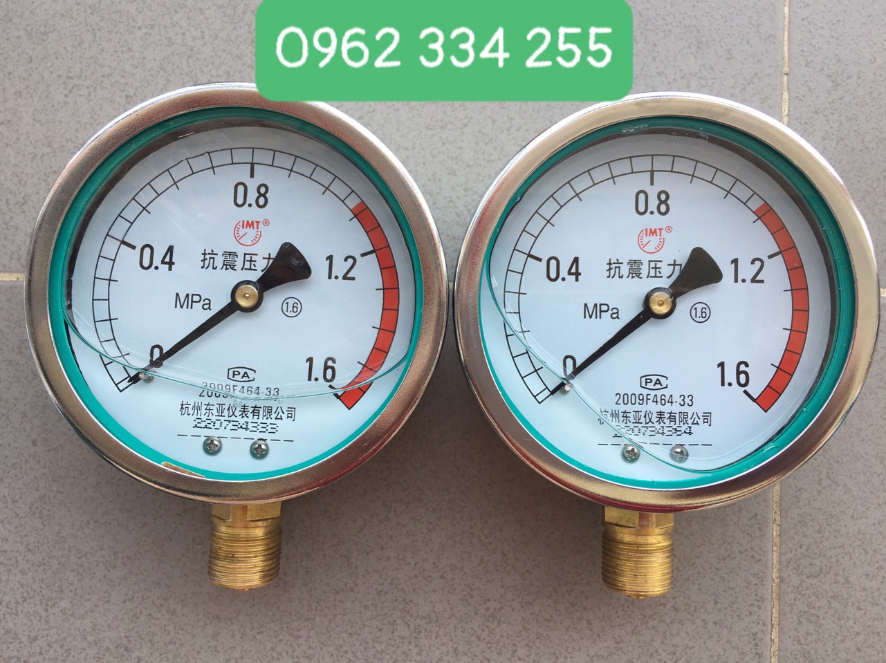 Đồng hồ đo áp suất 0-1.6MPA (0-16 bar) chân ren M20*1.5