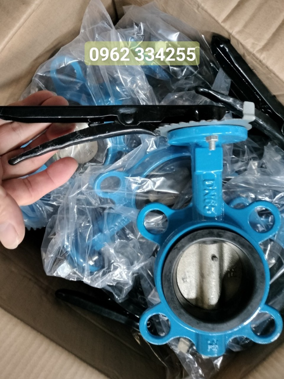 Van bướm tay gạt DN65 phi 76mm giá rẻ mua tại Vinh An